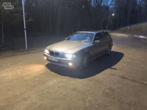 Pelēks BMW 530 2002 Šauļi, ar dzinēja tilpumu 2.90 L un nobraukumu 464 tūkst. km par 900 €, foto  vietnē AUTOMOTO.COM.LV