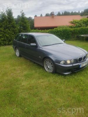 Pelēks BMW 530 2002 Rīga, ar dzinēja tilpumu 3.00 L un nobraukumu 264 tūkst. km par 10000 €, foto 3 vietnē AUTOMOTO.COM.LV