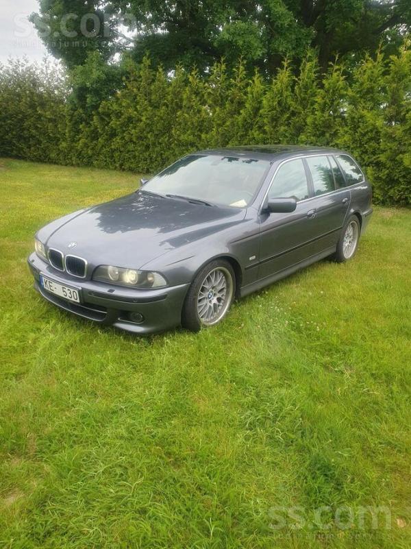 Grey BMW 530 2002 in Riga, with an engine capacity of 3.00 L and mileage of 264 thousand km for 10000 €, photo 3 on AUTOMOTO.COM.LV