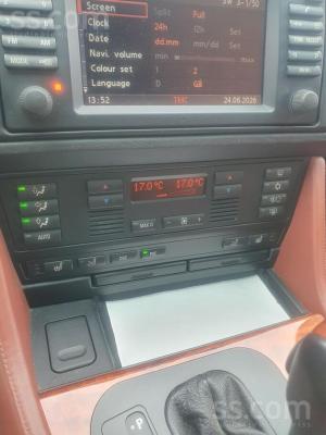 Pelēks BMW 530 2002 Rīga, ar dzinēja tilpumu 3.00 L un nobraukumu 264 tūkst. km par 10000 €, foto 12 vietnē AUTOMOTO.COM.LV