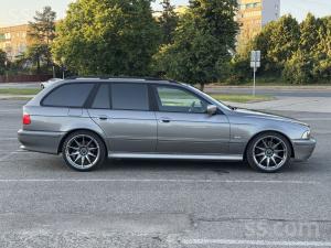 Pelēks BMW 530 2002 Rīga, ar dzinēja tilpumu 3.00 L un nobraukumu 358 tūkst. km par 4000 €, foto 9 vietnē AUTOMOTO.COM.LV