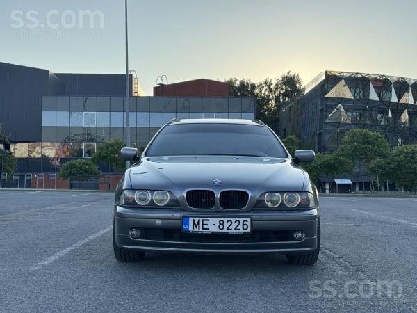 Grey BMW 530 2002 in Riga, with an engine capacity of 3.00 L and mileage of 358 thousand km for 4000 €, photo 9 on AUTOMOTO.COM.LV