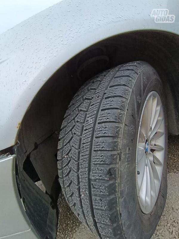 Grey BMW 530 2002 in Alytus, with an engine capacity of 3.00 L and mileage of 429 thousand km for 1250 €, photo 5 on AUTOMOTO.COM.LV
