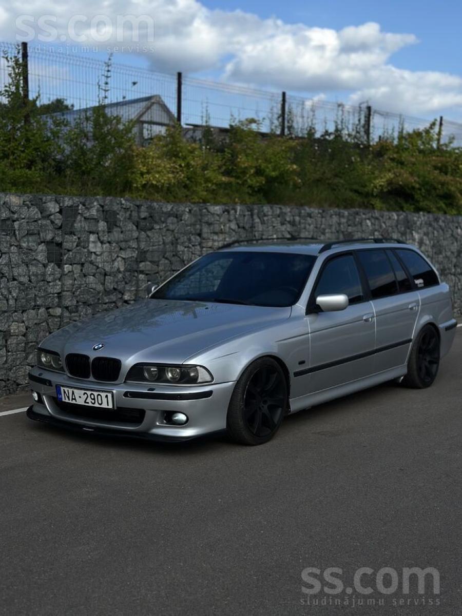 Pelēks BMW 530 2002 Rēzekne, ar dzinēja tilpumu 3.00 L un nobraukumu 360 tūkst. km par 3999 €, foto 3 vietnē AUTOMOTO.COM.LV