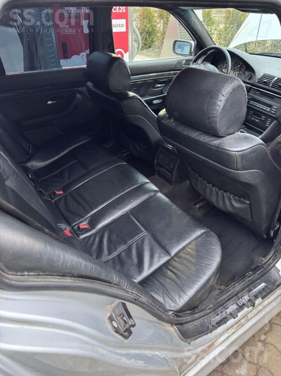 Pelēks BMW 530 2002 Talsi, ar dzinēja tilpumu 2.50 L un nobraukumu 540 tūkst. km par 3500 €, foto 8 vietnē AUTOMOTO.COM.LV