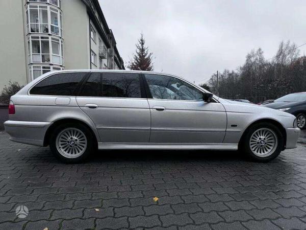 Pelēks BMW 530 2003 Panevēža, ar dzinēja tilpumu 2.93 L un nobraukumu 423 tūkst. km par 2500 €, foto 5 vietnē AUTOMOTO.COM.LV