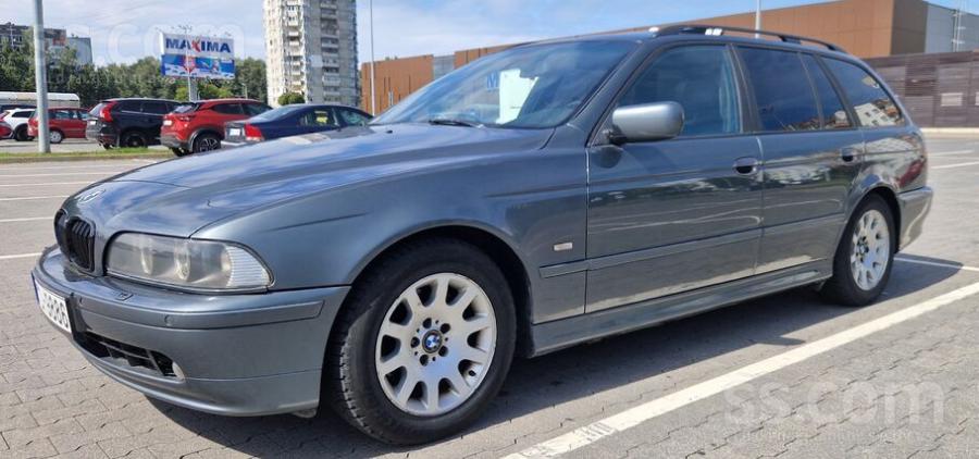 Grey BMW 530 2003 in Riga, with an engine capacity of 3.00 L and mileage of 480 thousand km for 3200 €, photo 4 on AUTOMOTO.COM.LV