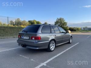 Pelēks BMW 530 2003 Valmiera, ar dzinēja tilpumu 3.00 L un nobraukumu 372 tūkst. km par 3990 €, foto 4 vietnē AUTOMOTO.COM.LV