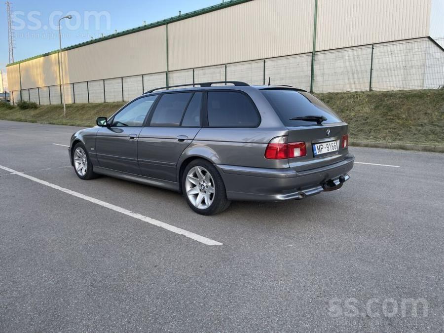 Pelēks BMW 530 2003 Valmiera, ar dzinēja tilpumu 3.00 L un nobraukumu 372 tūkst. km par 3990 €, foto 9 vietnē AUTOMOTO.COM.LV