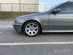 Pelēks BMW 530 2003 Valmiera, ar dzinēja tilpumu 3.00 L un nobraukumu 372 tūkst. km par 3990 €, foto 10 vietnē AUTOMOTO.COM.LV