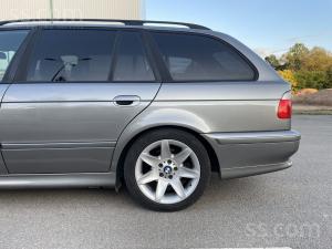Pelēks BMW 530 2003 Valmiera, ar dzinēja tilpumu 3.00 L un nobraukumu 372 tūkst. km par 3990 €, foto 11 vietnē AUTOMOTO.COM.LV