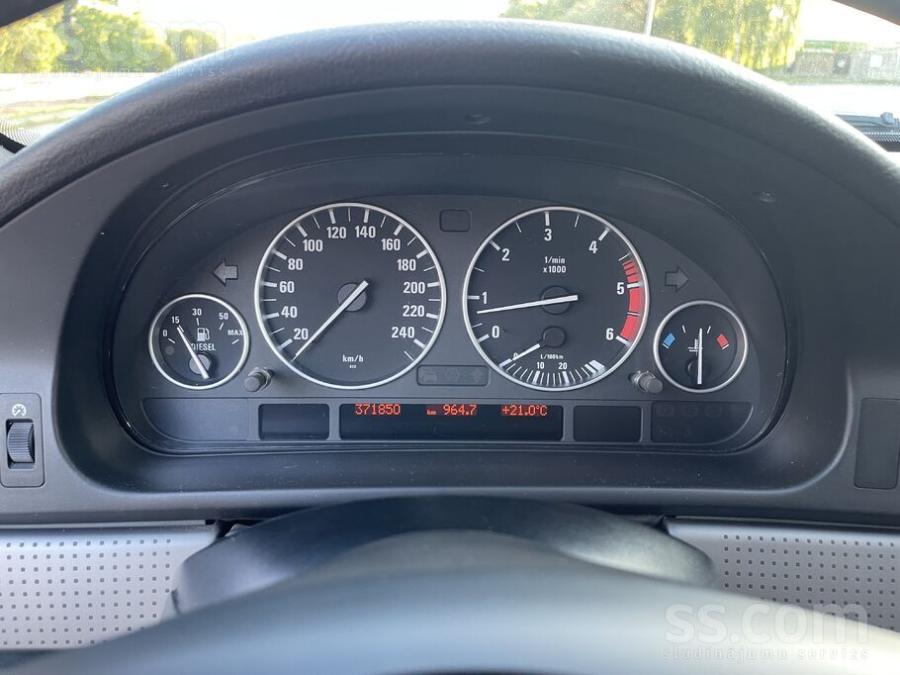 Pelēks BMW 530 2003 Valmiera, ar dzinēja tilpumu 3.00 L un nobraukumu 372 tūkst. km par 3990 €, foto 20 vietnē AUTOMOTO.COM.LV