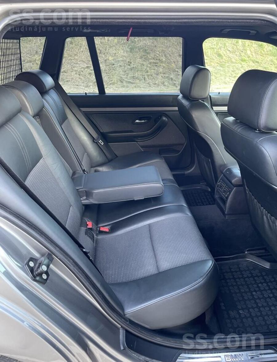 Pelēks BMW 530 2003 Valmiera, ar dzinēja tilpumu 3.00 L un nobraukumu 372 tūkst. km par 3990 €, foto 23 vietnē AUTOMOTO.COM.LV