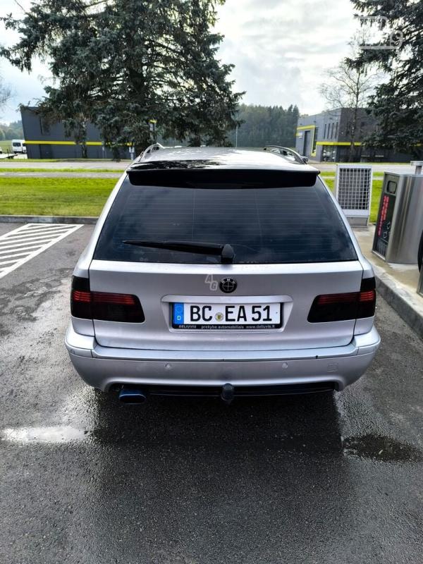 Pelēks BMW 530 2003 Plungė, ar dzinēja tilpumu 2.90 L un nobraukumu 412 tūkst. km par 2950 €, foto 6 vietnē AUTOMOTO.COM.LV