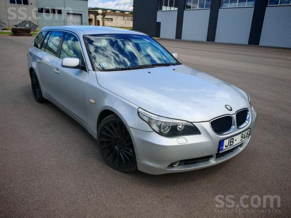 Grey BMW 530 2004 in Rezekne, with an engine capacity of 3.00 L and mileage of 370 thousand km for 3900 €, photo 1 on AUTOMOTO.COM.LV