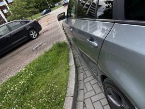 Pelēks BMW 530 2004 Rīga, ar dzinēja tilpumu 3.00 L un nobraukumu 0 tūkst. km par 3990 €, foto 12 vietnē AUTOMOTO.COM.LV
