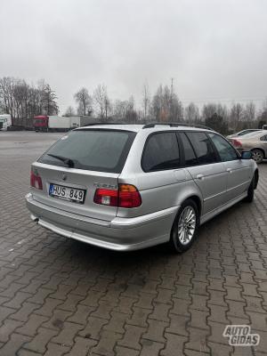 Pelēks BMW 530 2004 Viļņa, ar dzinēja tilpumu 2.90 L un nobraukumu 300 tūkst. km par 1500 €, foto 2 vietnē AUTOMOTO.COM.LV