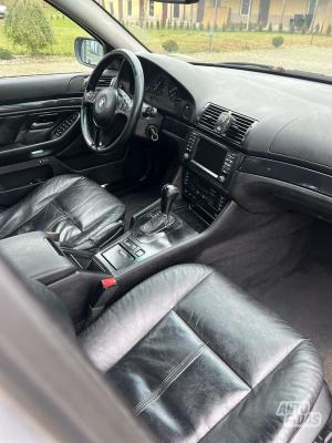 Pelēks BMW 530 2004 Viļņa, ar dzinēja tilpumu 2.90 L un nobraukumu 300 tūkst. km par 1500 €, foto 3 vietnē AUTOMOTO.COM.LV