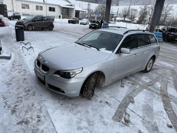 Grey BMW 530 2004 in Jelgava, with an engine capacity of 3.00 L and mileage of 370 thousand km for 2650 €, photo 2 on AUTOMOTO.COM.LV