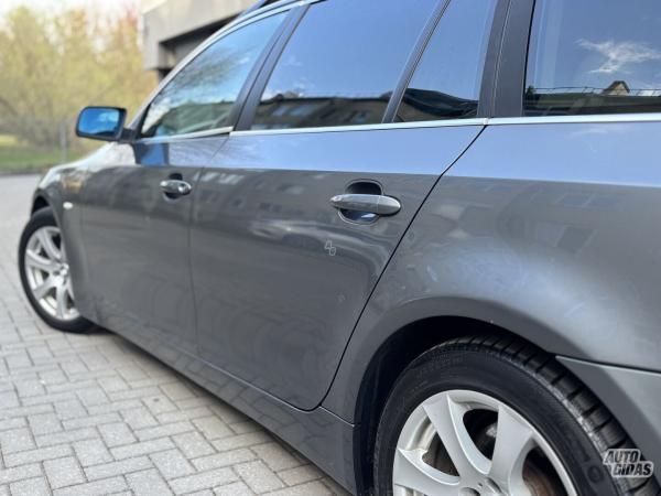 Pelēks BMW 530 2004 Kauņa, ar dzinēja tilpumu 3.00 L un nobraukumu 320 tūkst. km par 2350 €, foto 10 vietnē AUTOMOTO.COM.LV