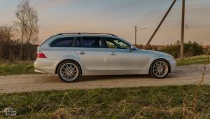 Pelēks BMW 530 2004 Zarasai, ar dzinēja tilpumu 3.00 L un nobraukumu 427 tūkst. km par 2600 €, foto 9 vietnē AUTOMOTO.COM.LV
