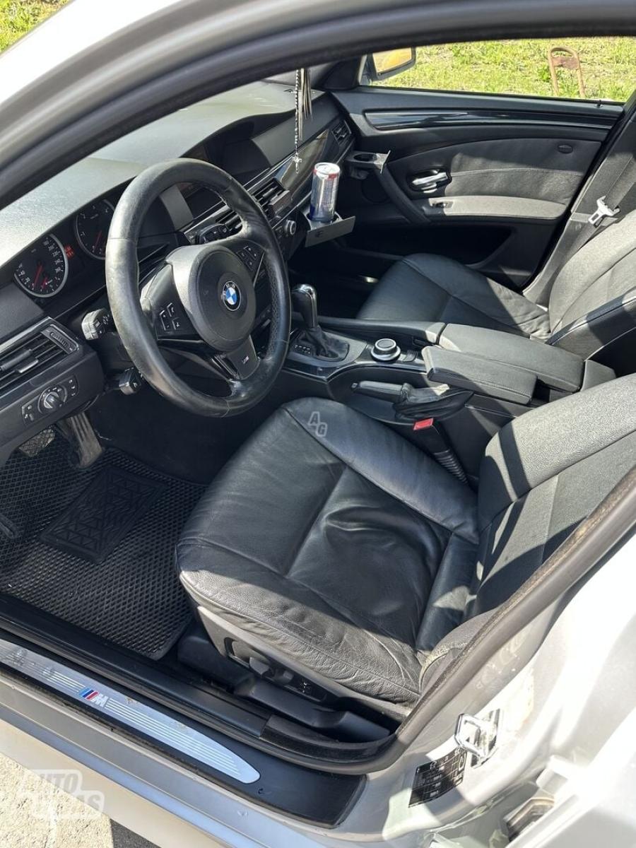 Grey BMW 530 2004 in Kaunas, with an engine capacity of 3.00 L and mileage of 453 thousand km for 3600 €, photo 18 on AUTOMOTO.COM.LV