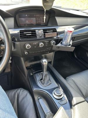 Grey BMW 530 2004 in Kaunas, with an engine capacity of 3.00 L and mileage of 453 thousand km for 3600 €, photo 19 on AUTOMOTO.COM.LV
