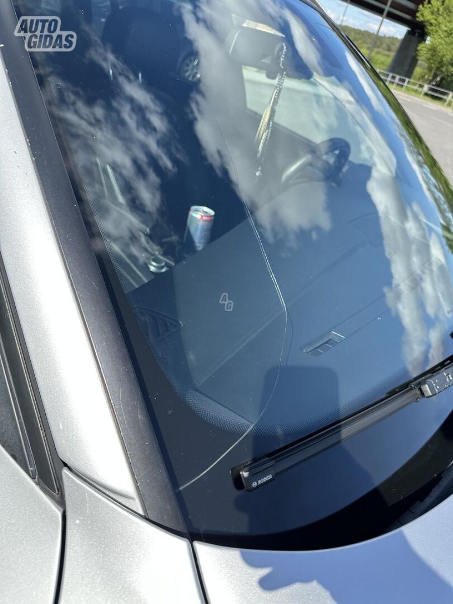 Grey BMW 530 2004 in Kaunas, with an engine capacity of 3.00 L and mileage of 453 thousand km for 3600 €, photo 21 on AUTOMOTO.COM.LV