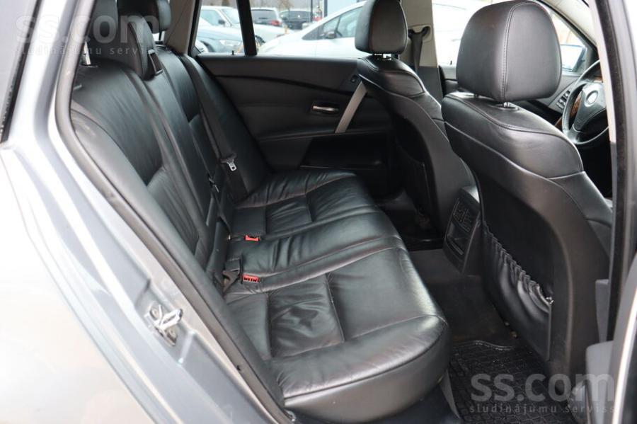 Grey BMW 530 2004 in Riga, with an engine capacity of 3.00 L and mileage of 367 thousand km for 3490 €, photo 12 on AUTOMOTO.COM.LV