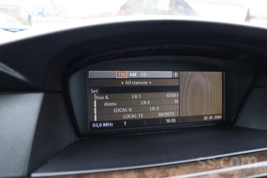 Grey BMW 530 2004 in Riga, with an engine capacity of 3.00 L and mileage of 367 thousand km for 3490 €, photo 20 on AUTOMOTO.COM.LV