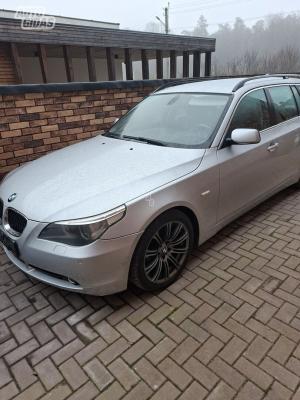 Grey BMW 530 2004 in Kaunas, with an engine capacity of 3.00 L and mileage of 236 thousand km for 3700 €, photo  on AUTOMOTO.COM.LV