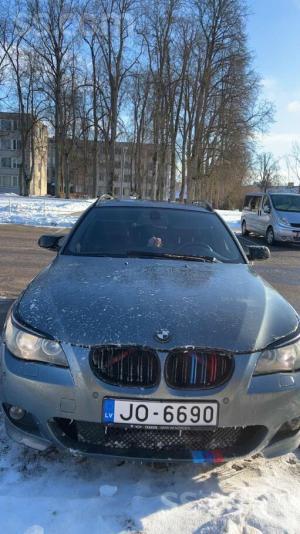 Pelēks BMW 530 2004 Talsi, ar dzinēja tilpumu 3.00 L un nobraukumu 398 tūkst. km par 3000 €, foto  vietnē AUTOMOTO.COM.LV