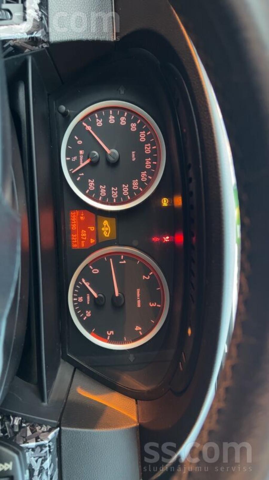 Pelēks BMW 530 2004 Talsi, ar dzinēja tilpumu 3.00 L un nobraukumu 398 tūkst. km par 3000 €, foto 10 vietnē AUTOMOTO.COM.LV