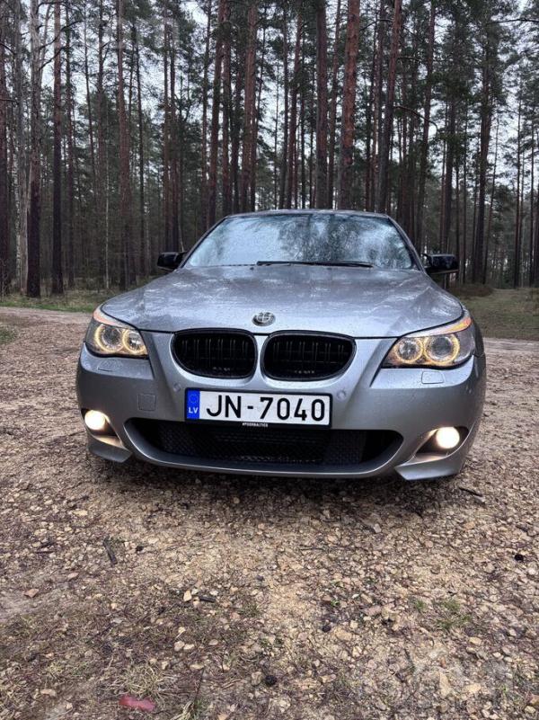 Серый БМВ 530 2004 в Рига, объемом двигателя 3.00 л и пробегом 415 тыс. км за 3900 €, фото 4 на AUTOMOTO.COM.LV