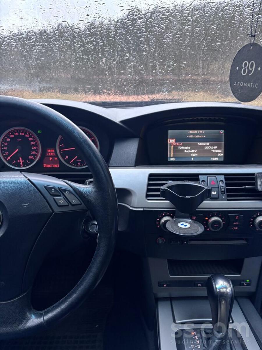Pelēks BMW 530 2004 Rīga, ar dzinēja tilpumu 3.00 L un nobraukumu 415 tūkst. km par 3900 €, foto 6 vietnē AUTOMOTO.COM.LV