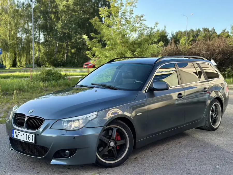 Grey BMW 530 2004 in Riga, with an engine capacity of 3.00 L and mileage of 279 thousand km for 3290 €, photo 1 on AUTOMOTO.COM.LV