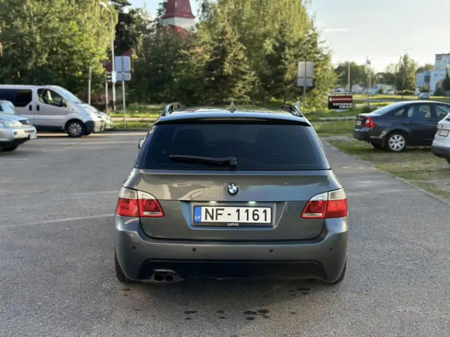 Grey BMW 530 2004 in Riga, with an engine capacity of 3.00 L and mileage of 279 thousand km for 3290 €, photo 5 on AUTOMOTO.COM.LV