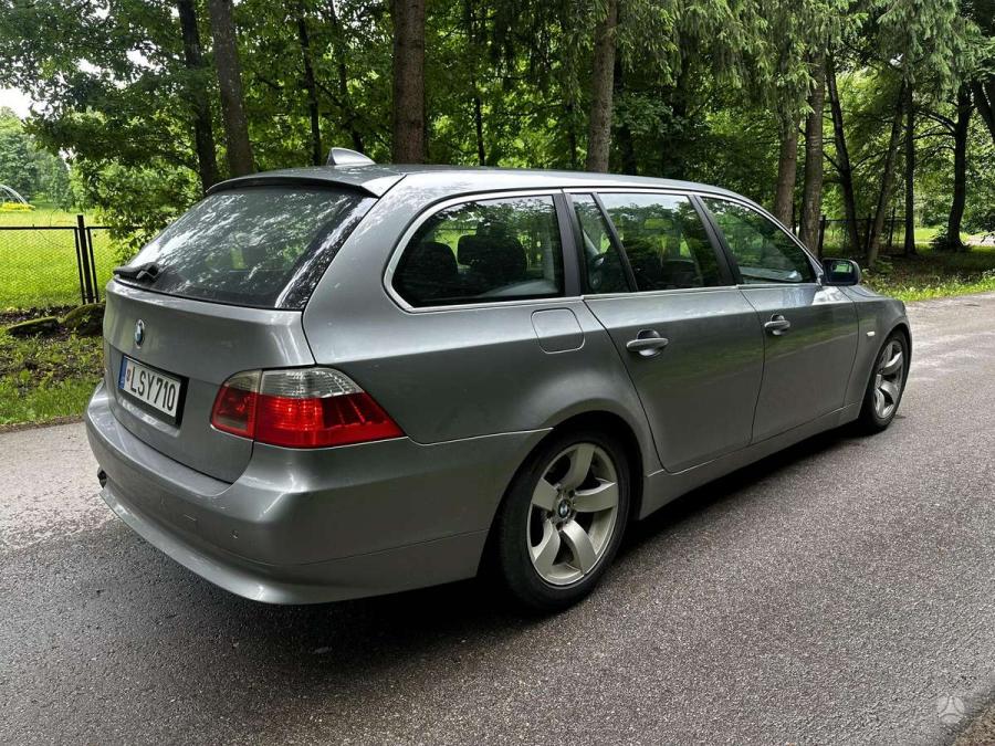 Grey BMW 530 2004 in Vilnius, with an engine capacity of 2.99 L and mileage of 378 thousand km for 1800 €, photo 4 on AUTOMOTO.COM.LV