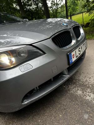 Grey BMW 530 2004 in Vilnius, with an engine capacity of 2.99 L and mileage of 378 thousand km for 1800 €, photo 7 on AUTOMOTO.COM.LV
