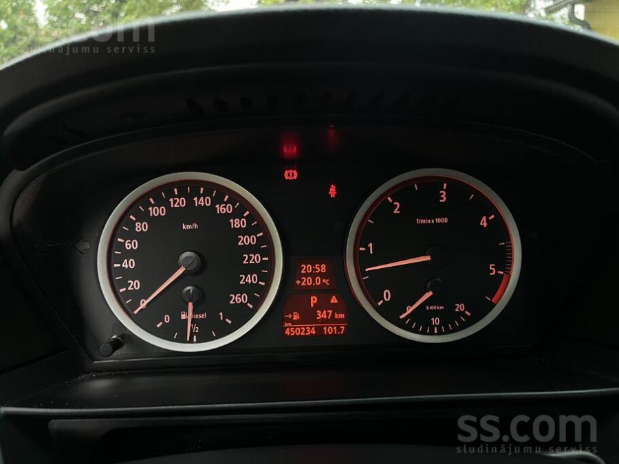 Pelēks BMW 530 2004 Alūksne, ar dzinēja tilpumu 3.00 L un nobraukumu 450 tūkst. km par 4360 €, foto 11 vietnē AUTOMOTO.COM.LV
