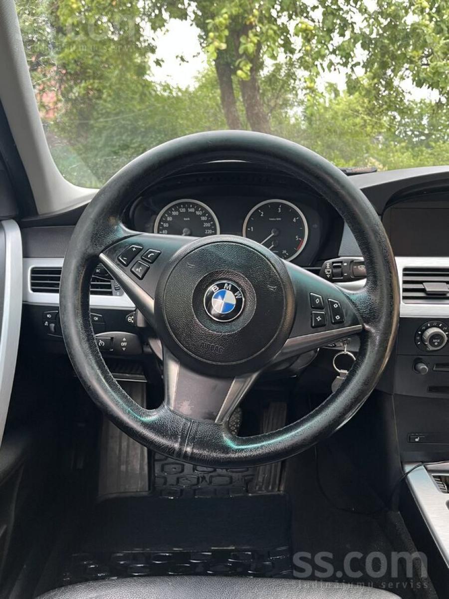 Pelēks BMW 530 2004 Alūksne, ar dzinēja tilpumu 3.00 L un nobraukumu 450 tūkst. km par 4360 €, foto 17 vietnē AUTOMOTO.COM.LV