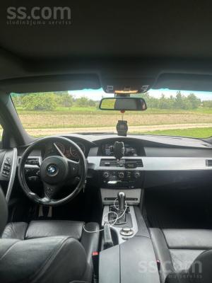 Pelēks BMW 530 2004 Rīga, ar dzinēja tilpumu 3.00 L un nobraukumu 500 tūkst. km par 3500 €, foto 8 vietnē AUTOMOTO.COM.LV