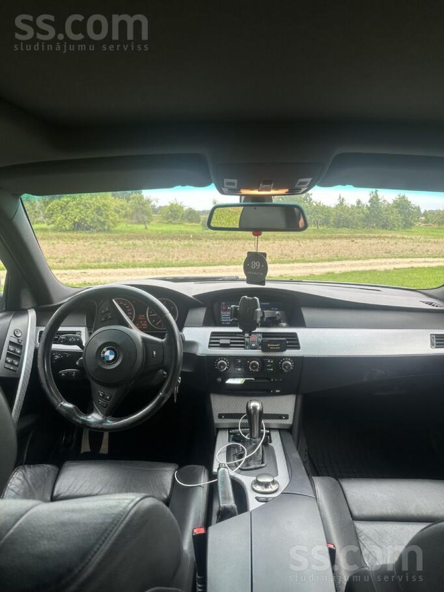 Pelēks BMW 530 2004 Rīga, ar dzinēja tilpumu 3.00 L un nobraukumu 500 tūkst. km par 3500 €, foto 8 vietnē AUTOMOTO.COM.LV