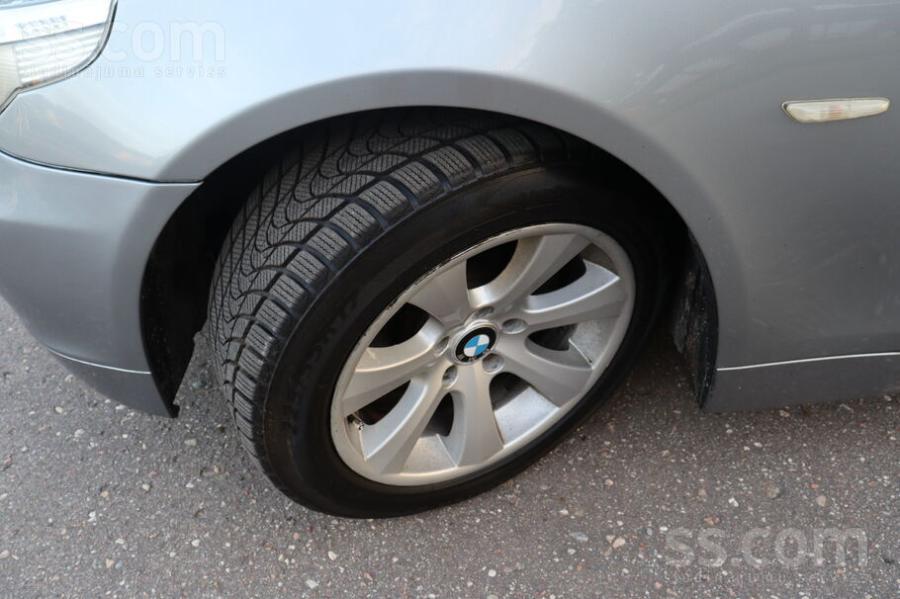Pelēks BMW 530 2004 Rīga, ar dzinēja tilpumu 3.00 L un nobraukumu 367 tūkst. km par 2990 €, foto 17 vietnē AUTOMOTO.COM.LV