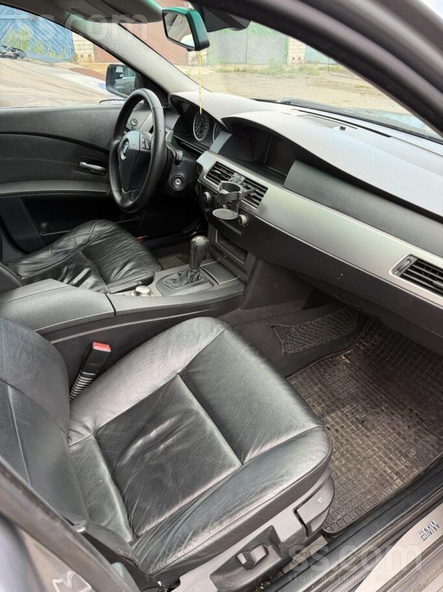 Grey BMW 530 2004 in Riga, with an engine capacity of 3.00 L and mileage of 350 thousand km for 4000 €, photo 9 on AUTOMOTO.COM.LV