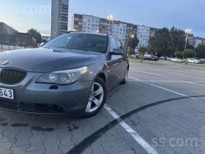 Pelēks BMW 530 2004 Rīga, ar dzinēja tilpumu 3.00 L un nobraukumu 400 tūkst. km par 2690 €, foto 12 vietnē AUTOMOTO.COM.LV