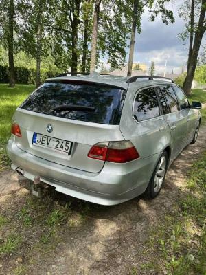 Grey BMW 530 2004 in Kalvarija, with an engine capacity of 2.99 L and mileage of 389 thousand km for 4100 €, photo 4 on AUTOMOTO.COM.LV