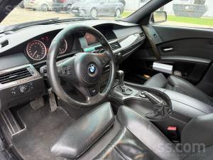 Grey BMW 530 2004 in Riga, with an engine capacity of 3.00 L and mileage of 290 thousand km for 2500 €, photo 4 on AUTOMOTO.COM.LV