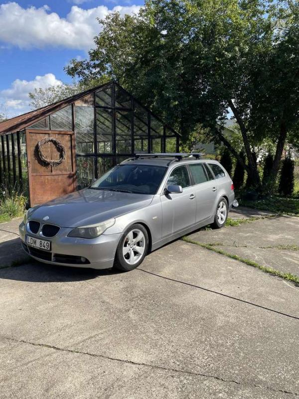 Pelēks BMW 530 2004 Kauņa, ar dzinēja tilpumu 2.99 L un nobraukumu 472 tūkst. km par 1600 €, foto 1 vietnē AUTOMOTO.COM.LV