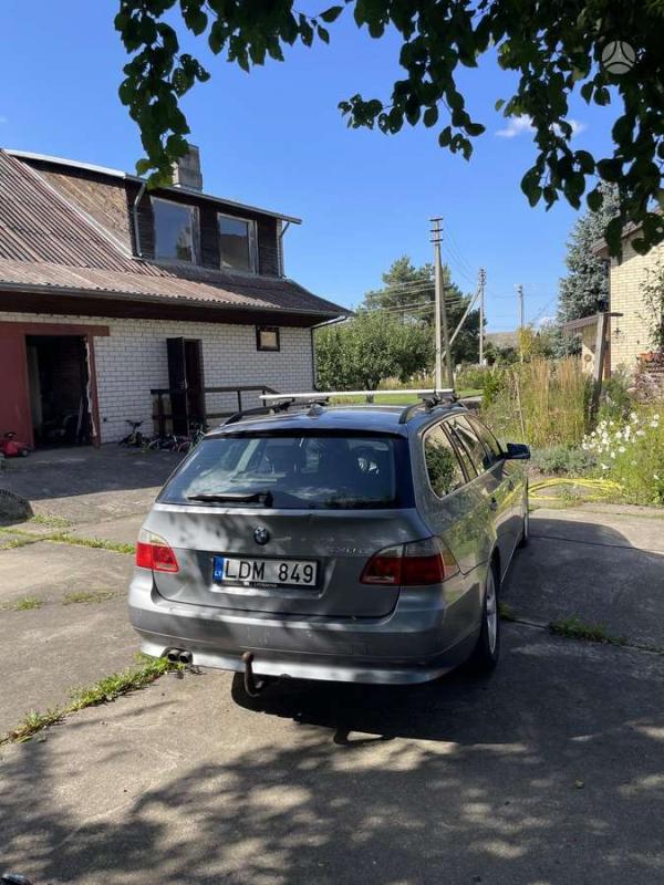 Pelēks BMW 530 2004 Kauņa, ar dzinēja tilpumu 2.99 L un nobraukumu 472 tūkst. km par 1600 €, foto 5 vietnē AUTOMOTO.COM.LV